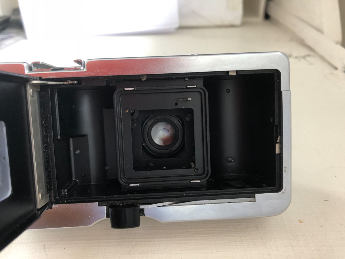 Camera review: the Kodak Instamatic 500 or, why I love 126 format film ...