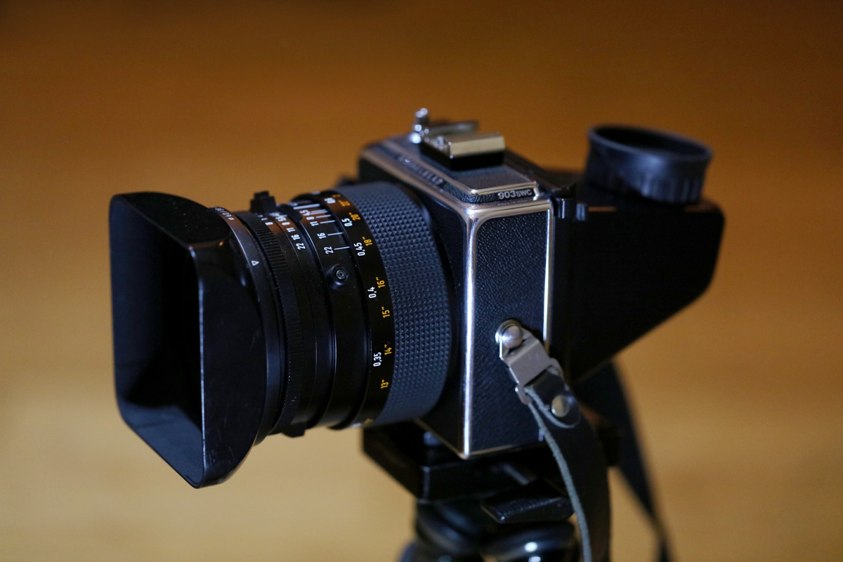 Camera review: the Hasselblad 903 SWC - EMULSIVE