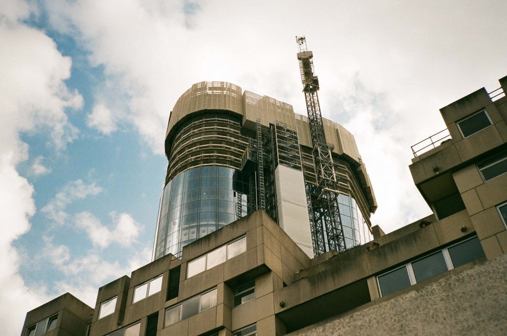 Camera review: Minolta AF-Tele Super - EMULSIVE