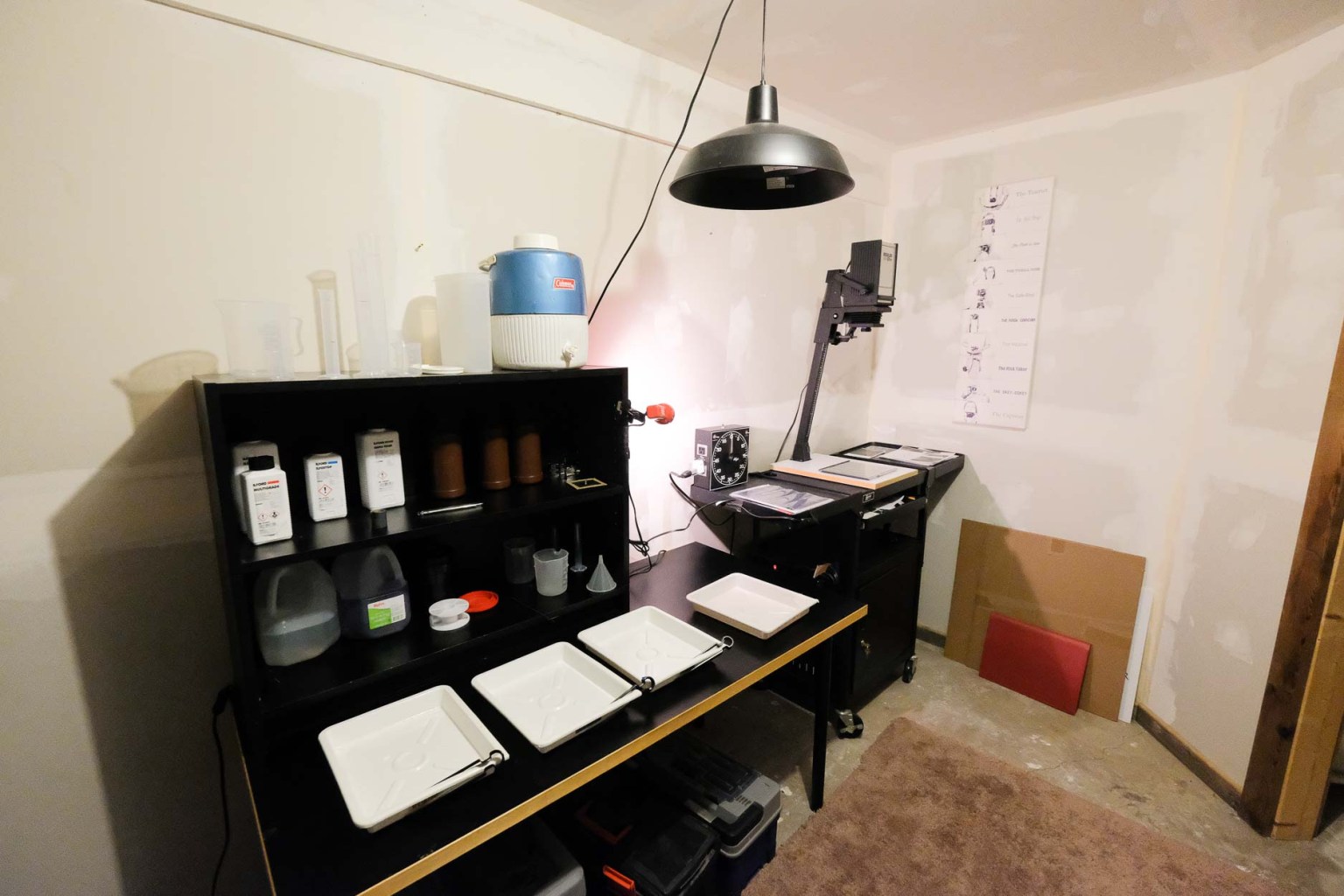 How I built my darkroom for less than $500 - EMULSIVE