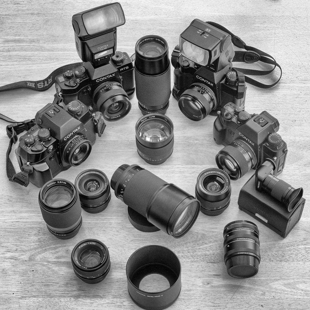 An early swansong? Reviewing the CONTAX AX: autofocusing manual lenses ...