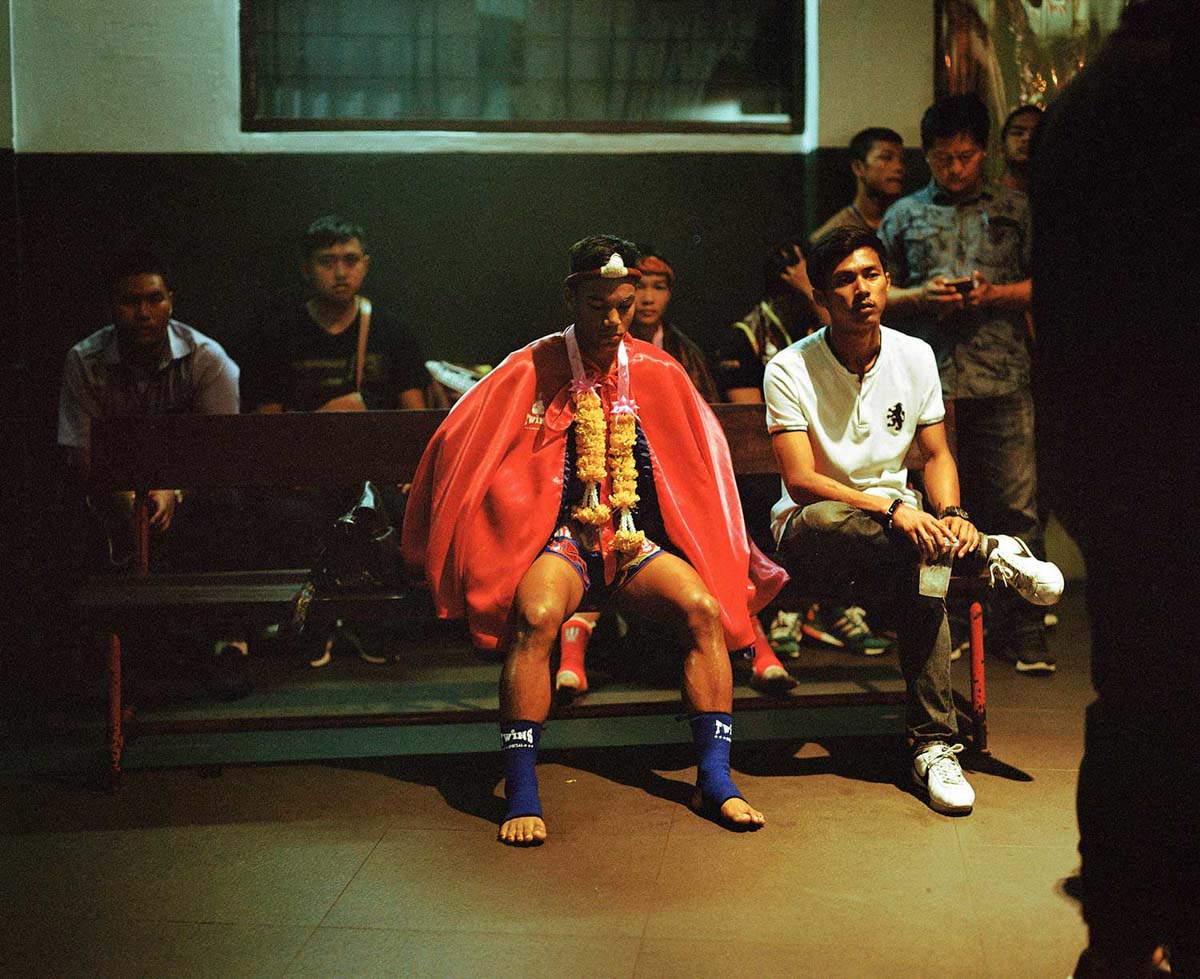 Rajadamnern: documenting Muaythai boxing on film - EMULSIVE