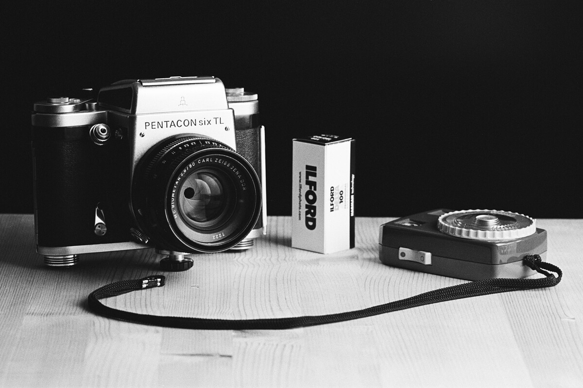 Camera review: Fixing a bad rep... It's time for the Pentacon Six to ...