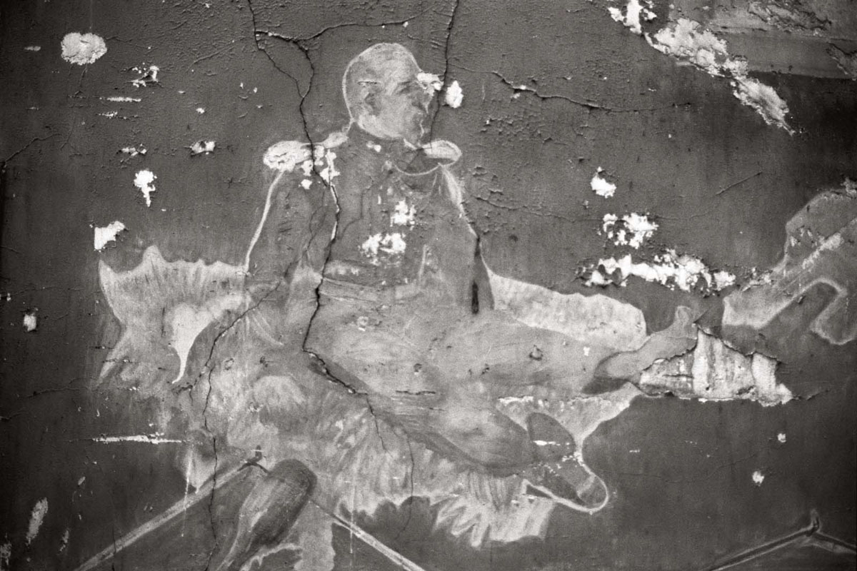 Featured project: Human Remains / Restes humains - EMULSIVE