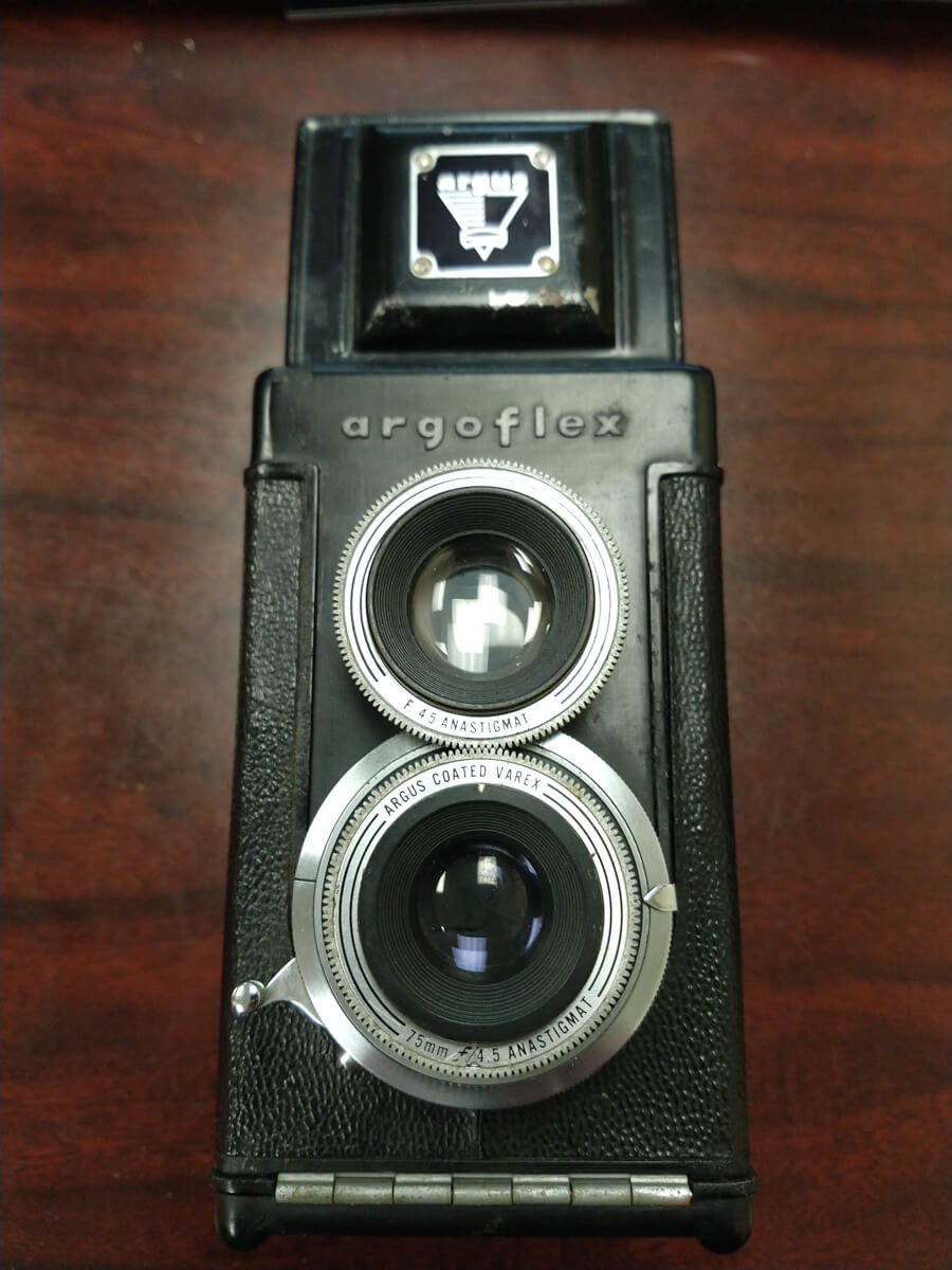 5 Frames... On Ultrafine eXtreme 100 (EI 100 / 620 format / Argoflex EF ...