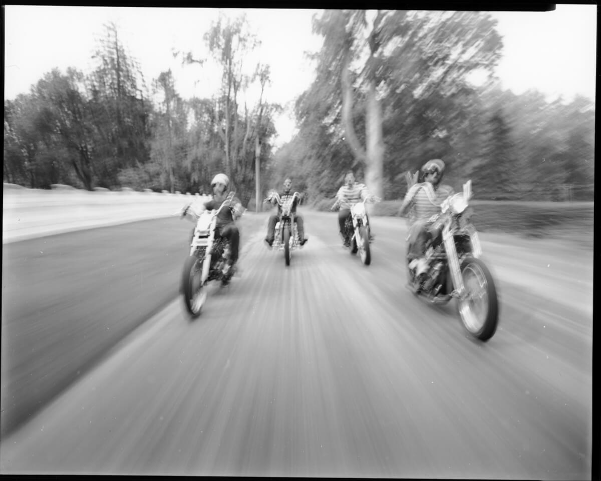 Rolling car photography: Japanese muscle cars on 8x10 Kodak film - EMULSIVE